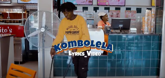 Kombolela - Artizt line