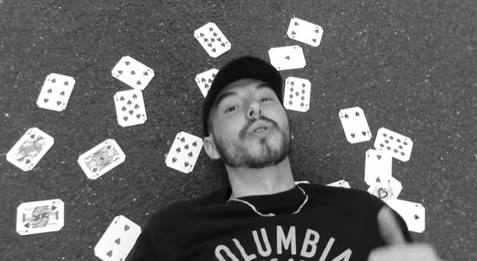Never Fold - Artizt line